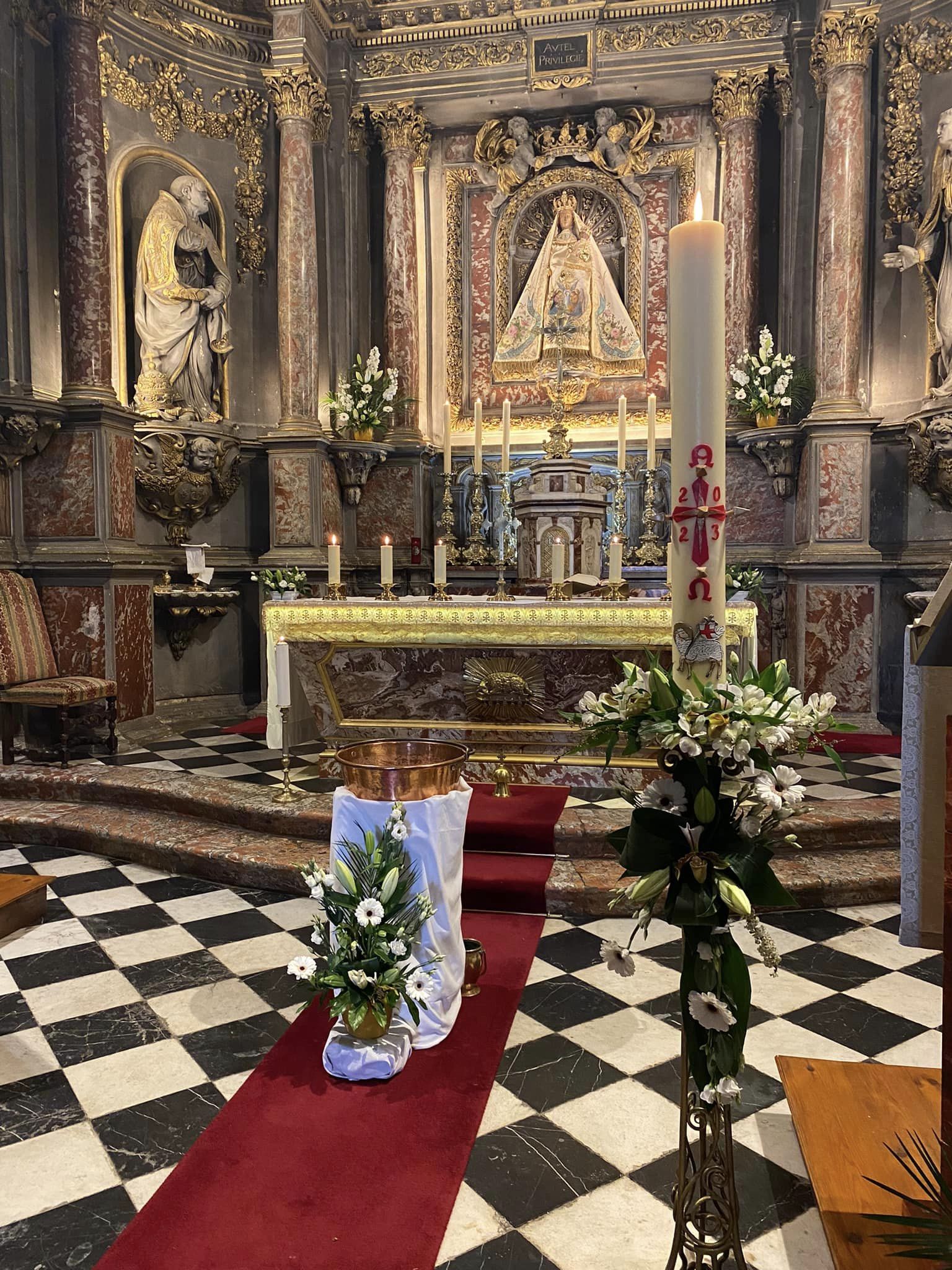 Photos de la Vigile Pascale et de la Messe de Pâques - Sanctuaire Notre ...